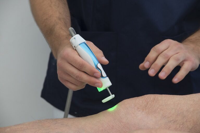 What You Should Know About Cold Laser Therapy - ExcusemeForLiving